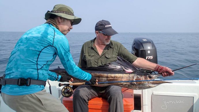 How to Rig for Bottom Fishing - Ledgering / Running Ledger - Sport ...